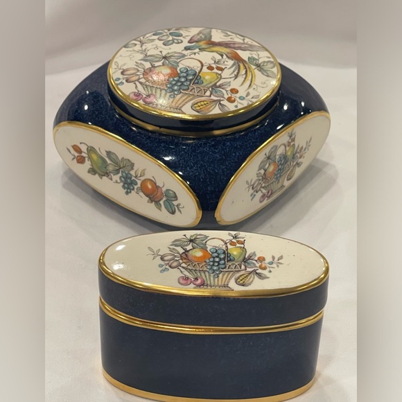 Carlton Ware | Accents | Antique Carlton Ware Malvern Porcelain 2 ...